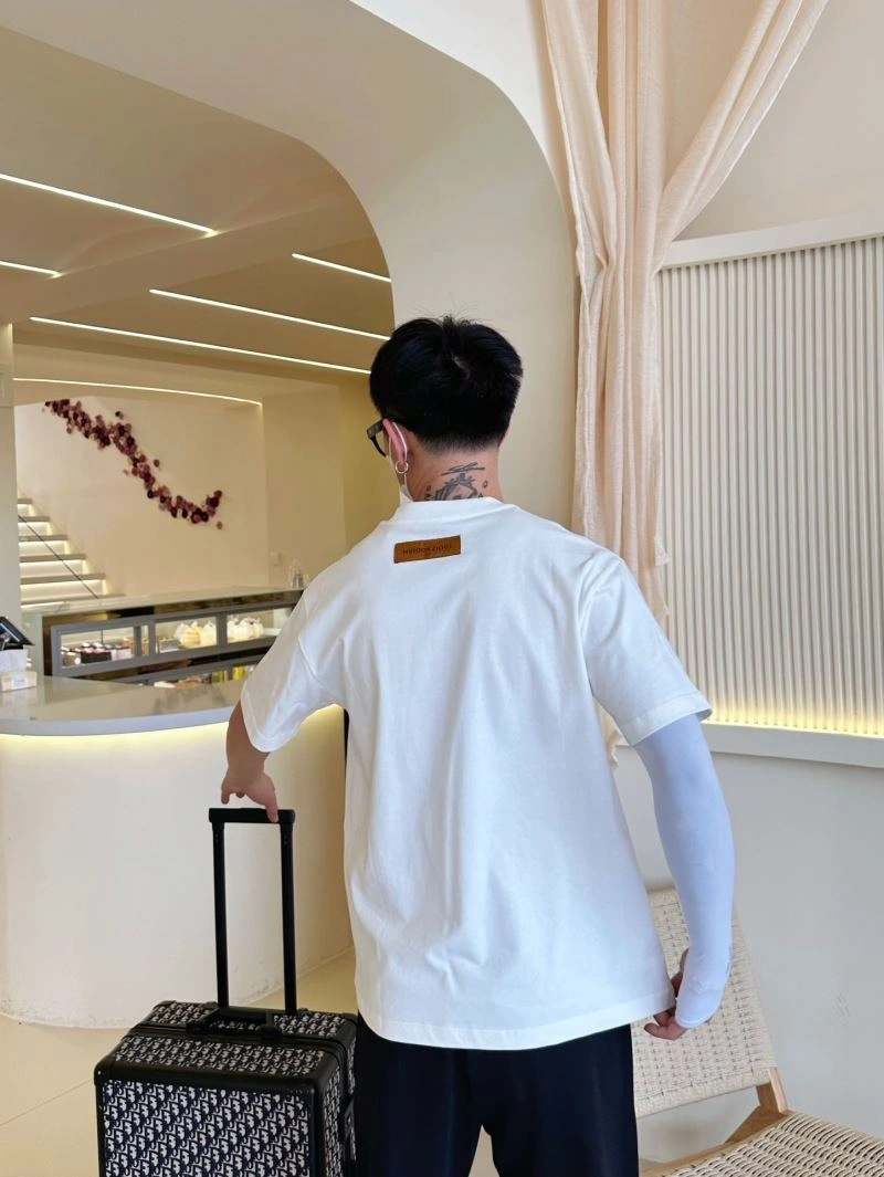 Mirror quality Louis Vuitton T-Shirts