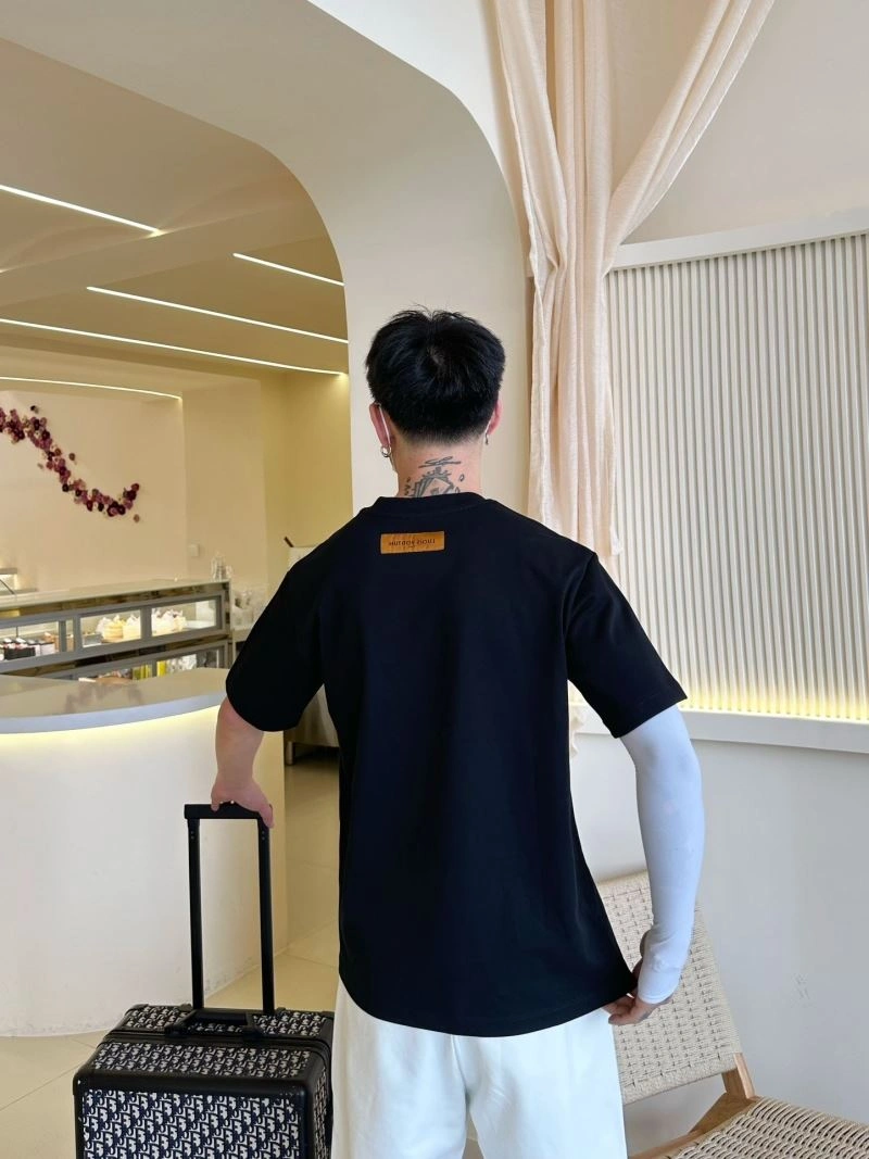 Brand-authenticated Louis Vuitton T-Shirts