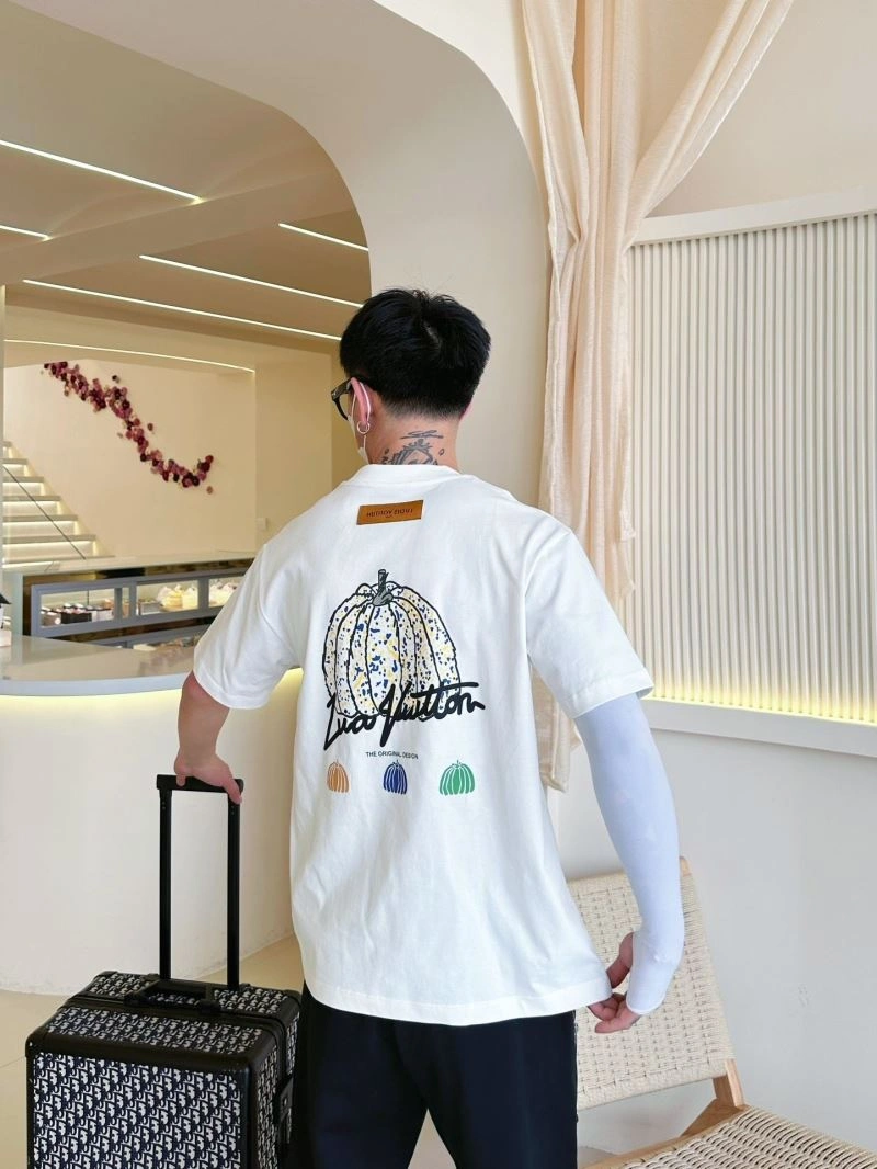 Factory-made Louis Vuitton T-Shirts