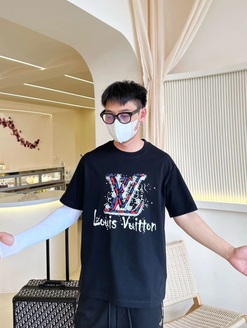 Louis Vuitton T-Shirts