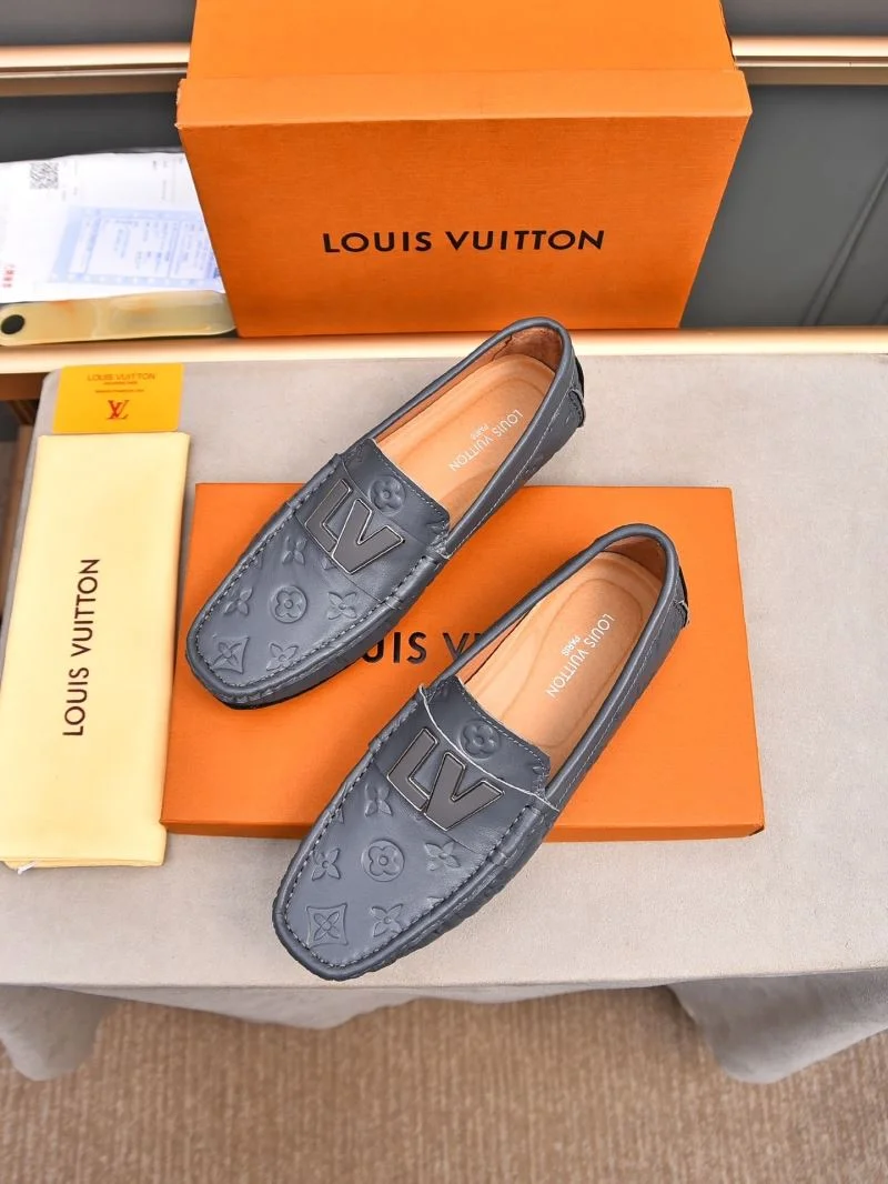 Value-priced Louis Vuitton Tods Shoes