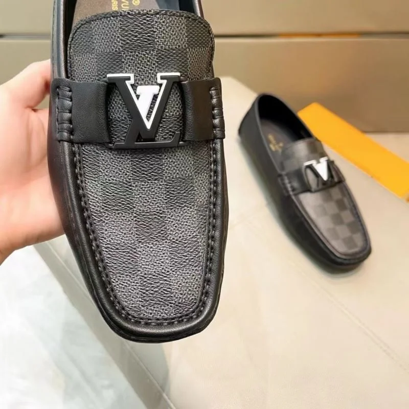 Reasonably priced Louis Vuitton Tods Shoes