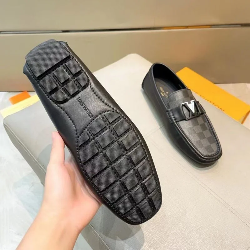 Reasonably priced Louis Vuitton Tods Shoes
