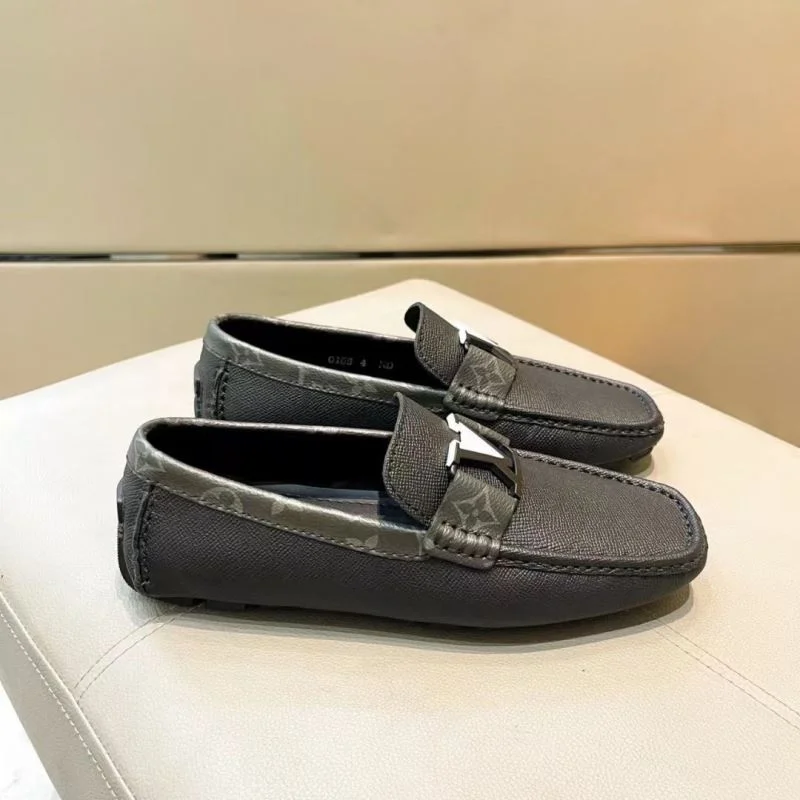 Indistinguishable Louis Vuitton Tods Shoes