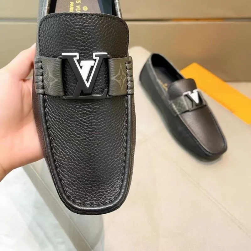 Accurate model Louis Vuitton Tods Shoes