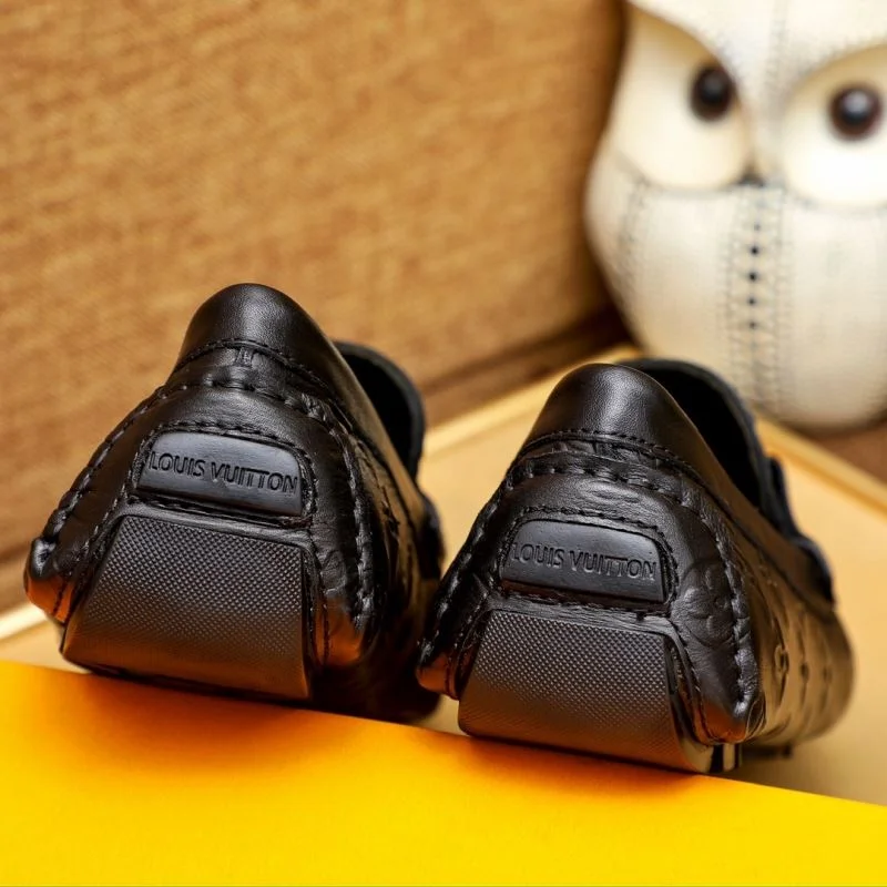 Reasonably priced Louis Vuitton Tods Shoes