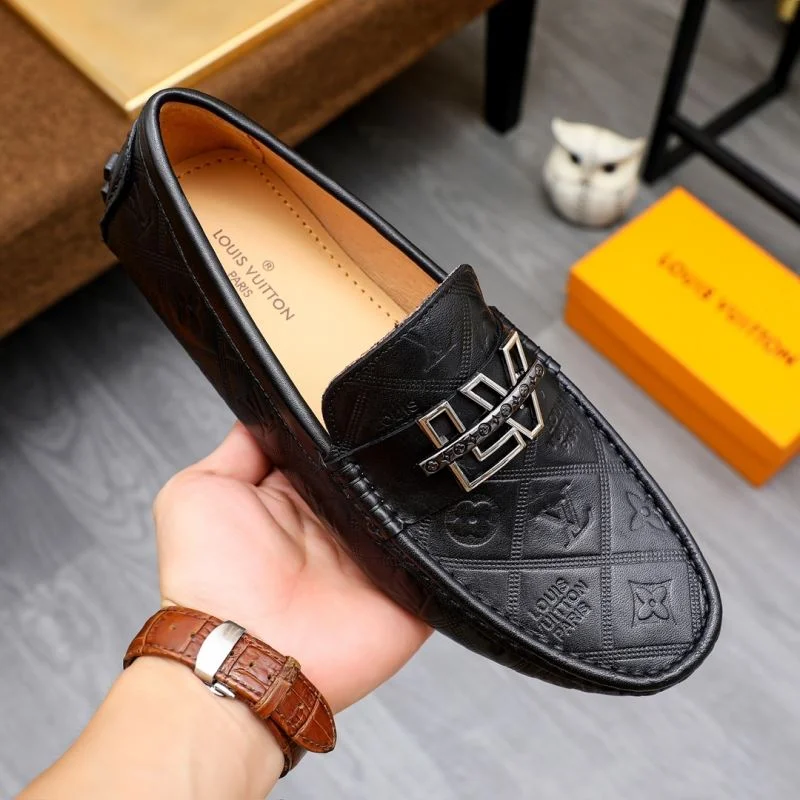 Value-priced Louis Vuitton Tods Shoes