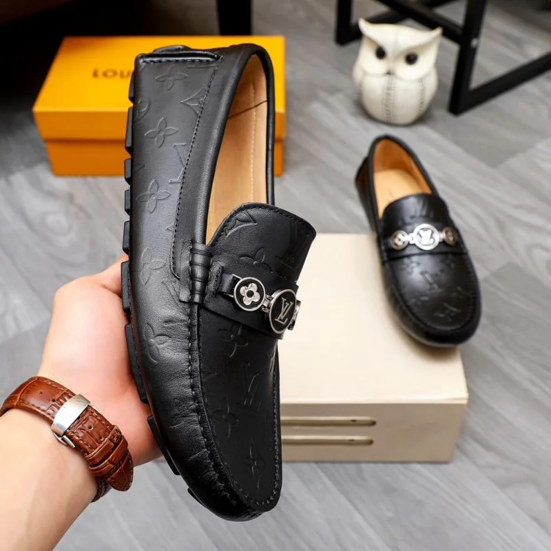 Value-priced Louis Vuitton Tods Shoes