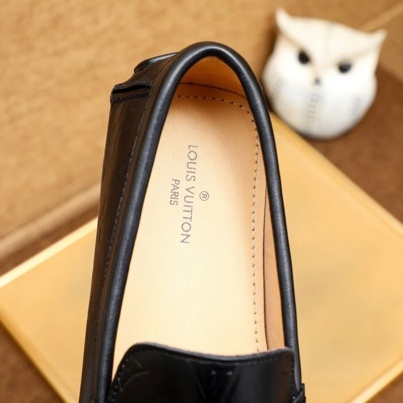 Value-priced Louis Vuitton Tods Shoes