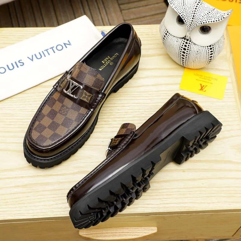 Accurate model Louis Vuitton Tods Shoes