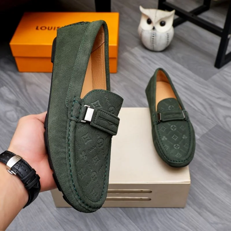 Indistinguishable Louis Vuitton Tods Shoes