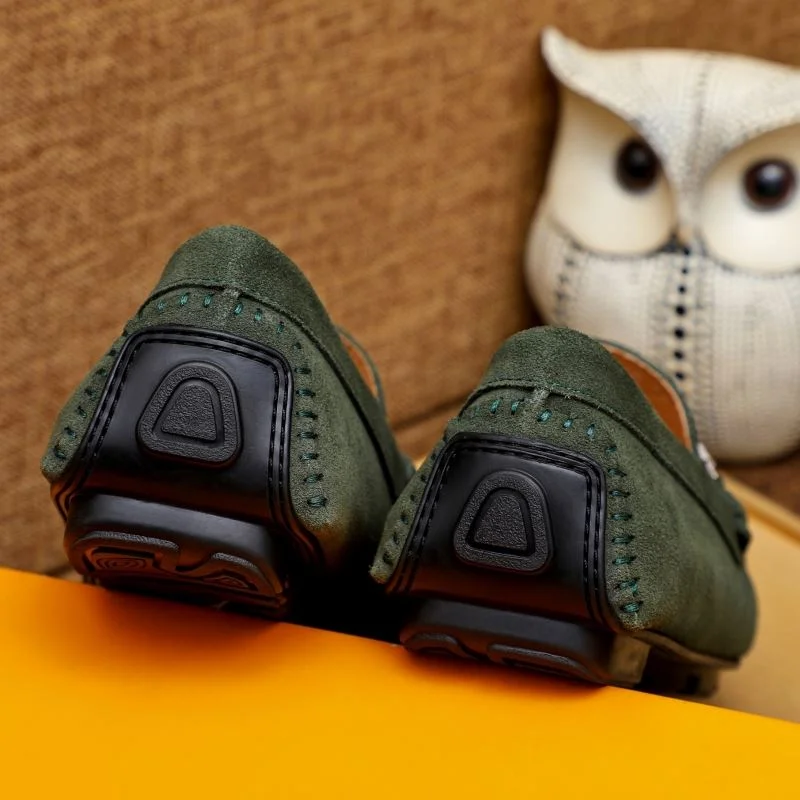 Indistinguishable Louis Vuitton Tods Shoes