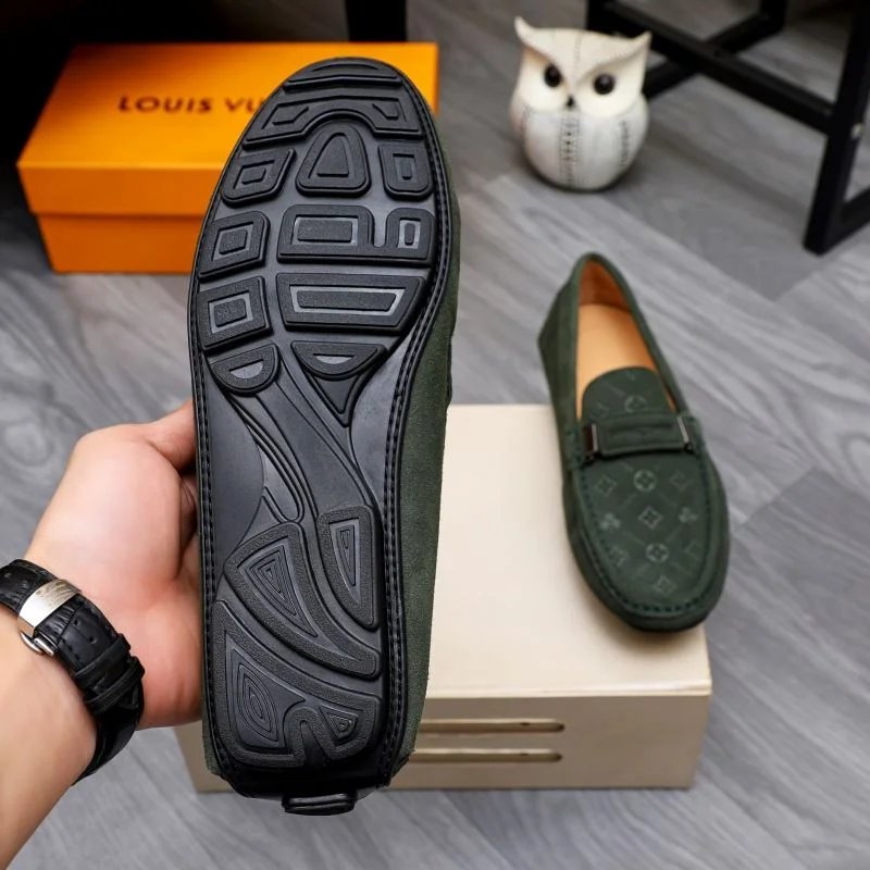 Indistinguishable Louis Vuitton Tods Shoes