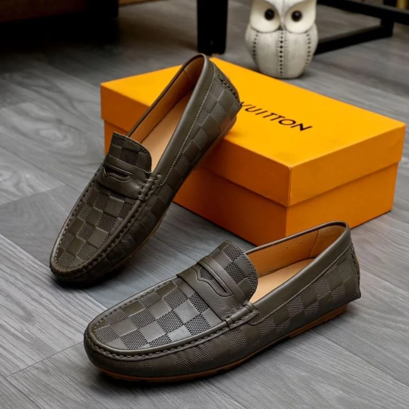 Reasonably priced Louis Vuitton Tods Shoes