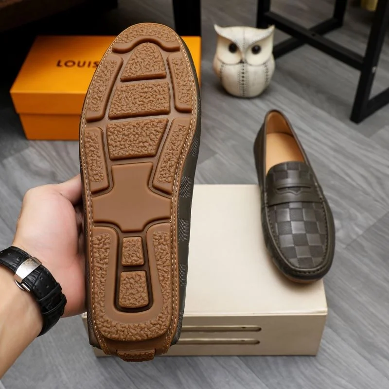 Reasonably priced Louis Vuitton Tods Shoes