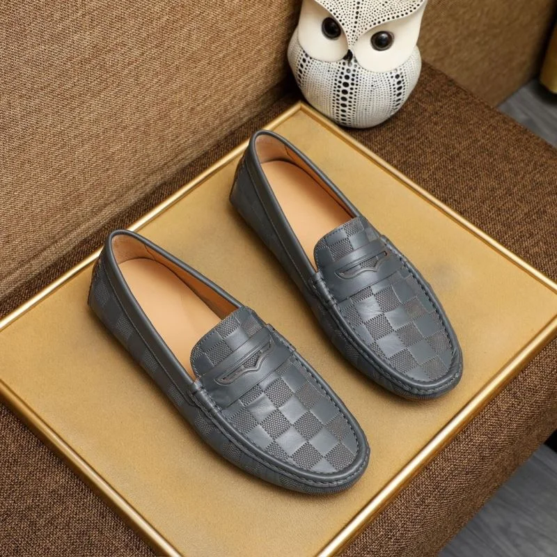Reasonably priced Louis Vuitton Tods Shoes