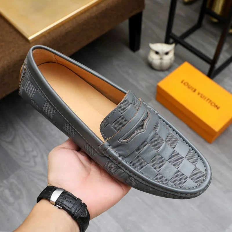 Reasonably priced Louis Vuitton Tods Shoes