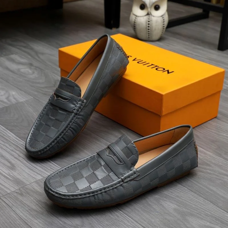 Reasonably priced Louis Vuitton Tods Shoes