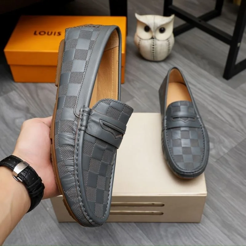 Reasonably priced Louis Vuitton Tods Shoes