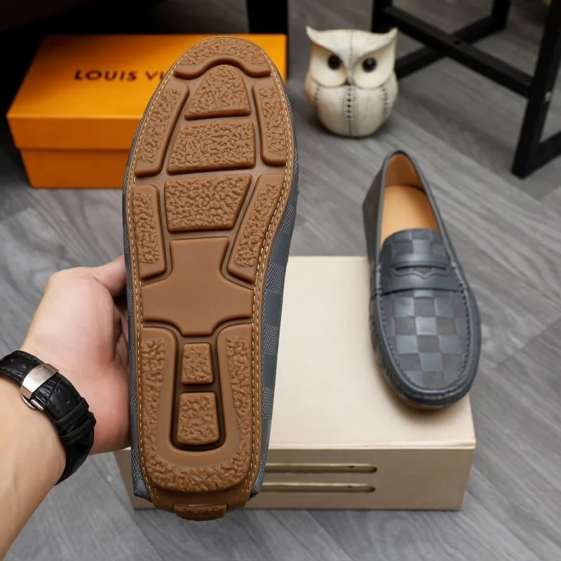 Reasonably priced Louis Vuitton Tods Shoes