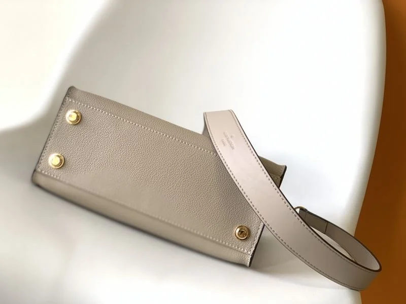 High accuracy Louis Vuitton Top Handle Bags