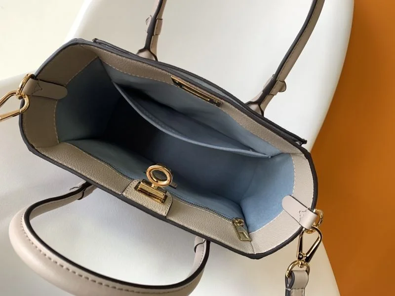 High accuracy Louis Vuitton Top Handle Bags