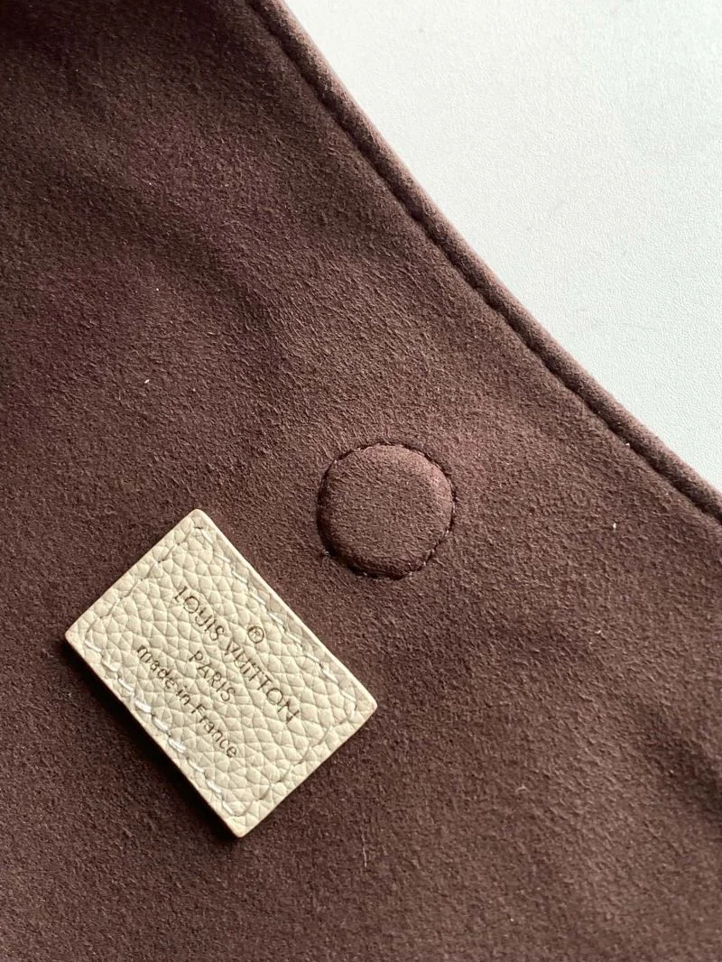 Exact replica Louis Vuitton Top Handle Bags