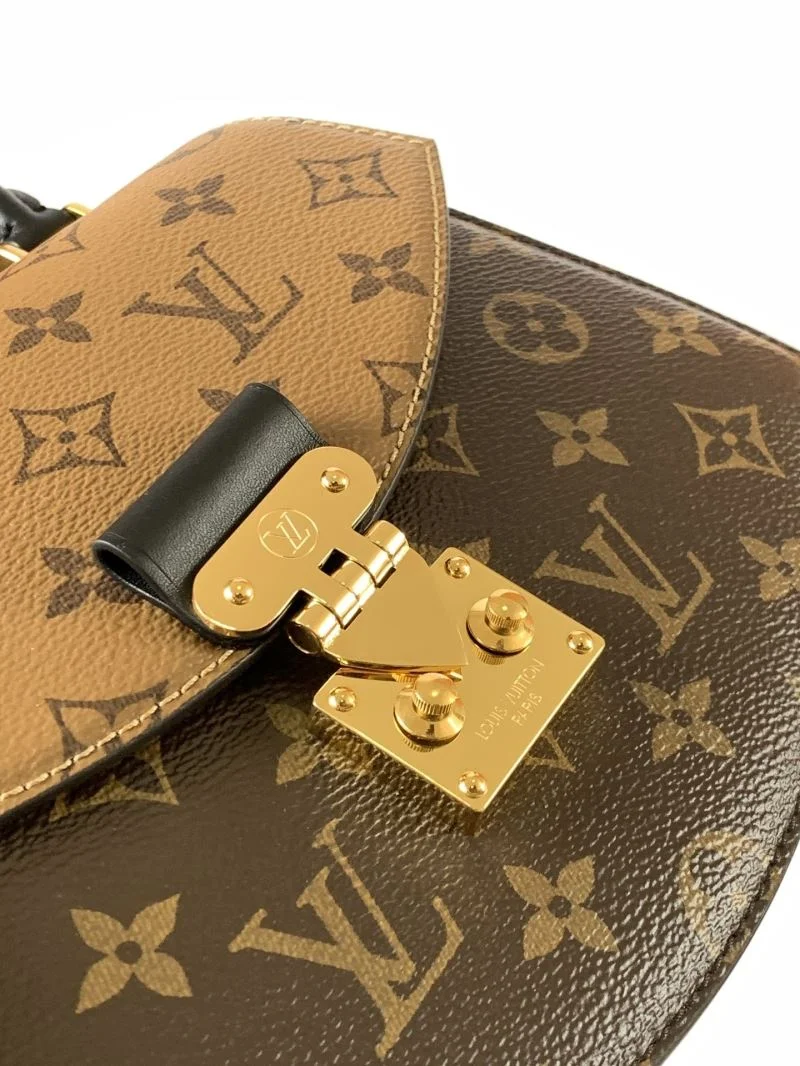 High accuracy Louis Vuitton Top Handle Bags