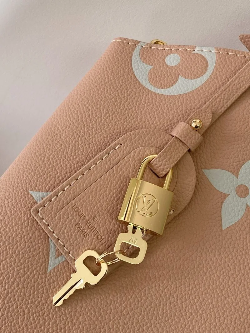 Top mirror Louis Vuitton Top Handle Bags
