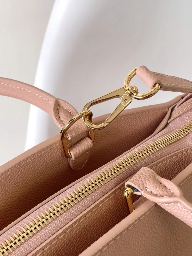 Top mirror Louis Vuitton Top Handle Bags