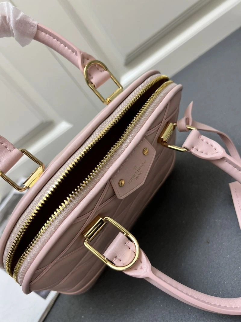 High accuracy Louis Vuitton Top Handle Bags