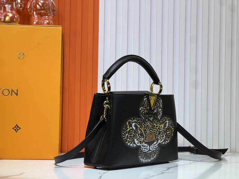 High accuracy Louis Vuitton Top Handle Bags