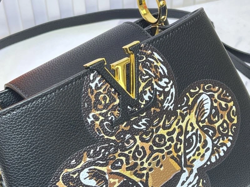 High accuracy Louis Vuitton Top Handle Bags