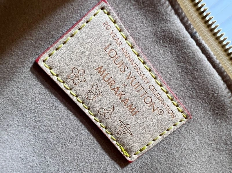Accurate model Louis Vuitton Top Handle Bags