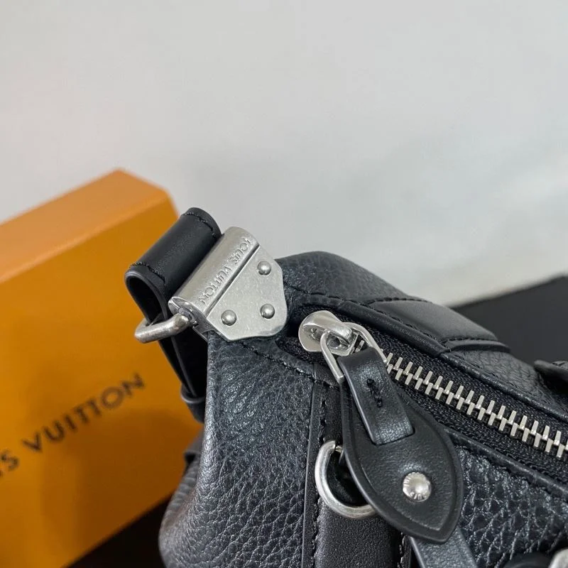 Accurate model Louis Vuitton Top Handle Bags