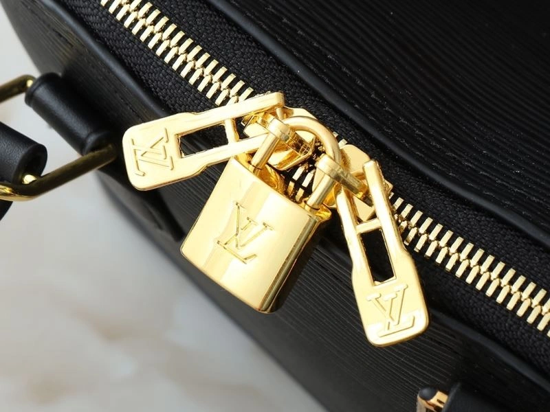 High accuracy Louis Vuitton Top Handle Bags