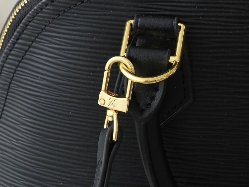 High accuracy Louis Vuitton Top Handle Bags