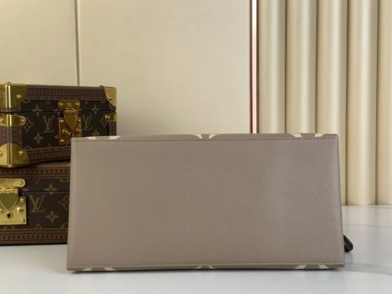 Top mirror Louis Vuitton Top Handle Bags