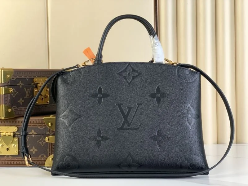 Accurate model Louis Vuitton Top Handle Bags