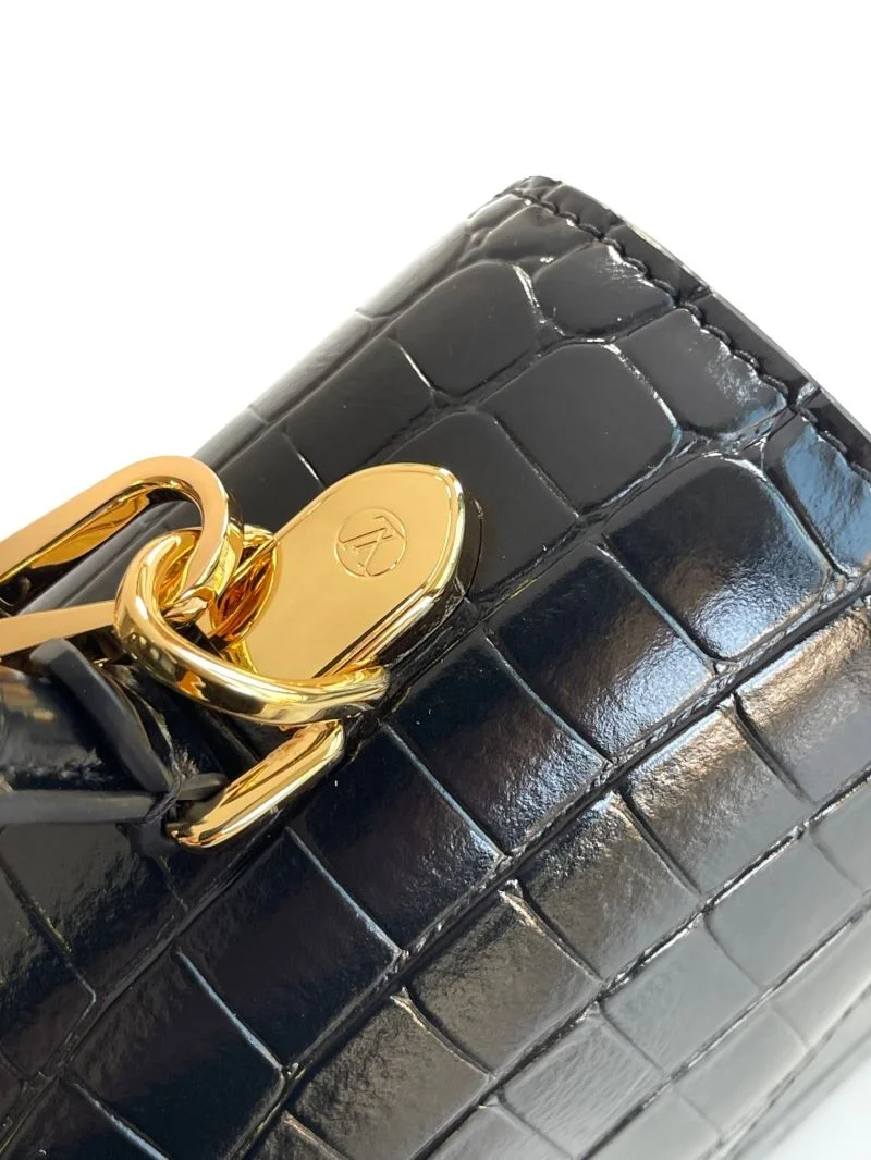 Inexpensive Louis Vuitton Top Handle Bags