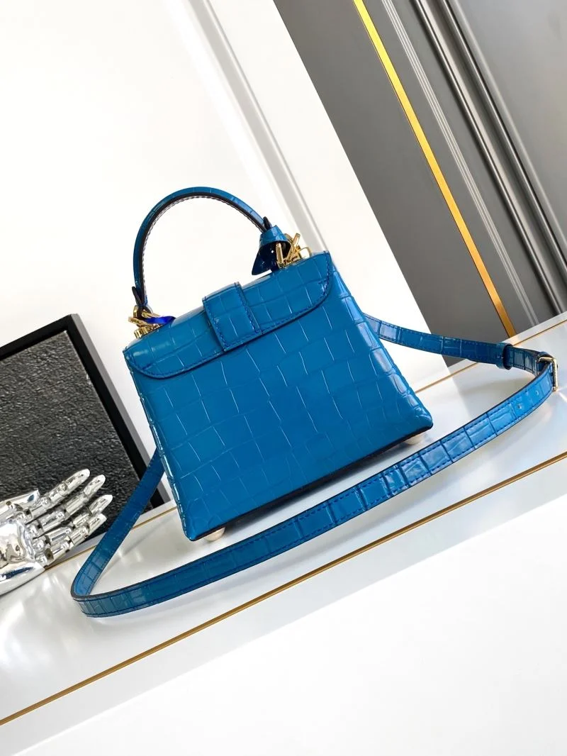 Accurate model Louis Vuitton Top Handle Bags