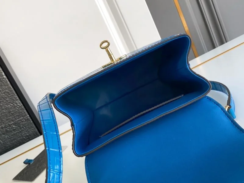 Accurate model Louis Vuitton Top Handle Bags