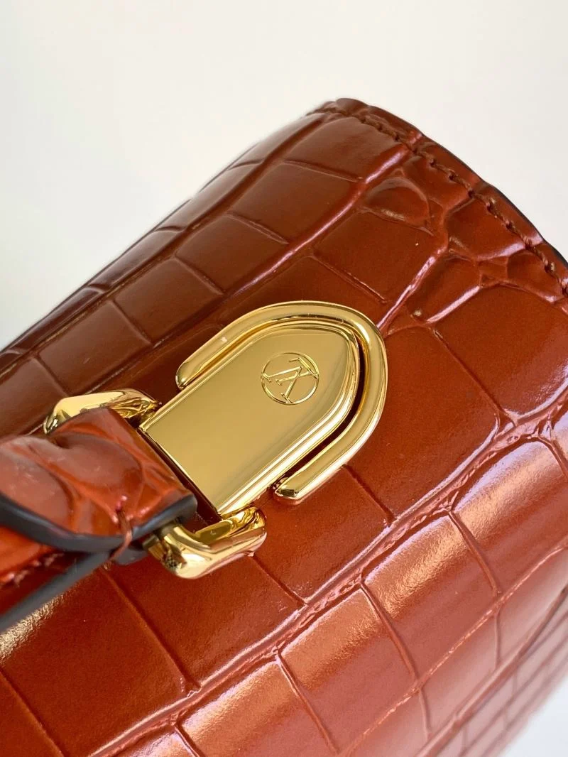 Accurate model Louis Vuitton Top Handle Bags