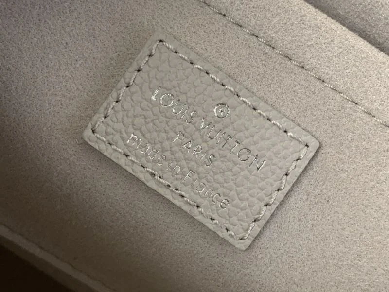 Top mirror Louis Vuitton Top Handle Bags