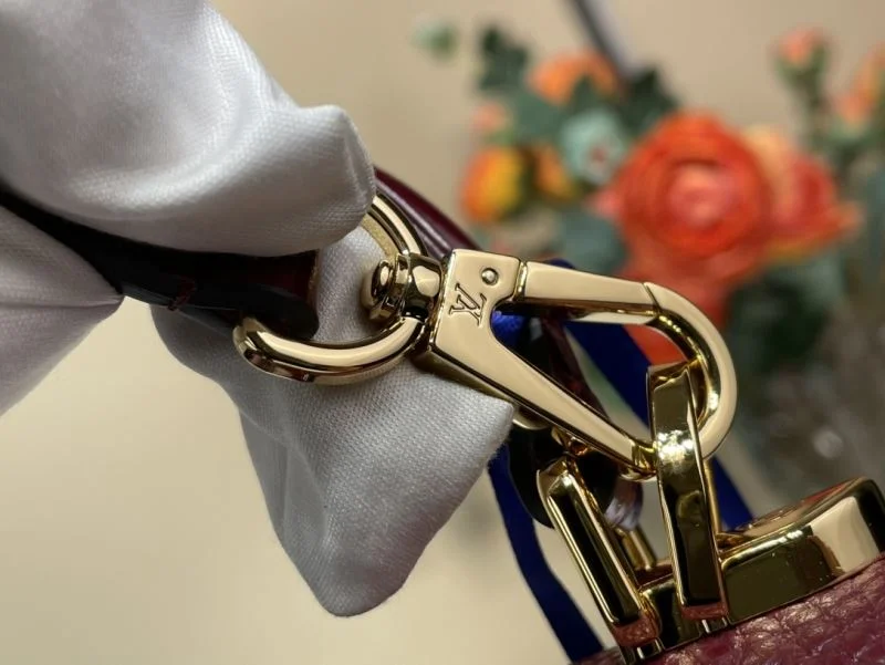 Top mirror Louis Vuitton Top Handle Bags