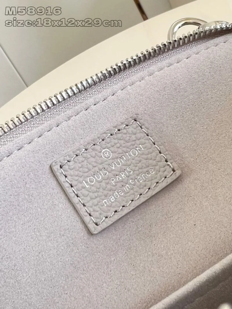 High accuracy Louis Vuitton Top Handle Bags