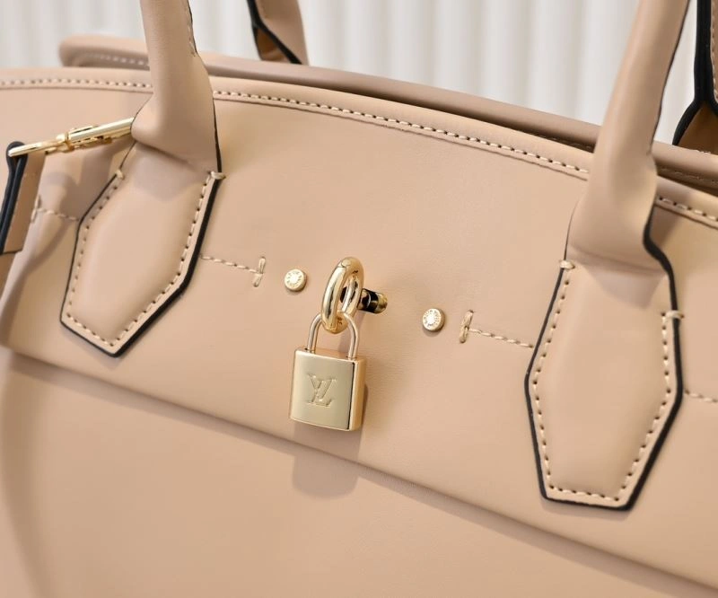 Top mirror Louis Vuitton Top Handle Bags