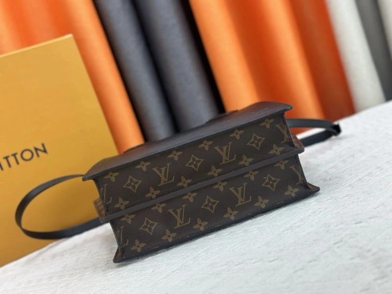 Accurate model Louis Vuitton Top Handle Bags