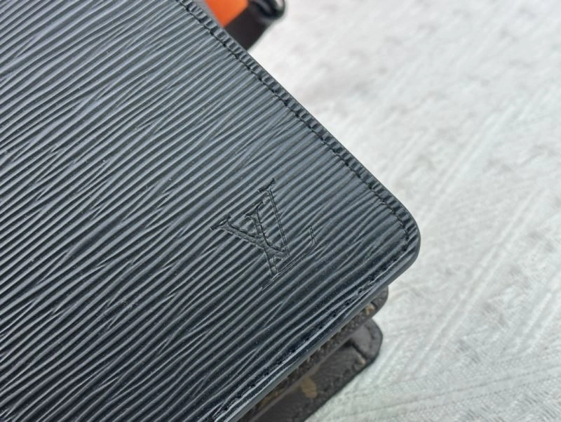 Accurate model Louis Vuitton Top Handle Bags