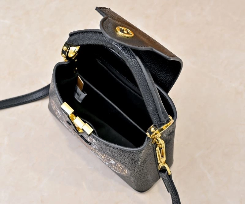 Top mirror Louis Vuitton Top Handle Bags